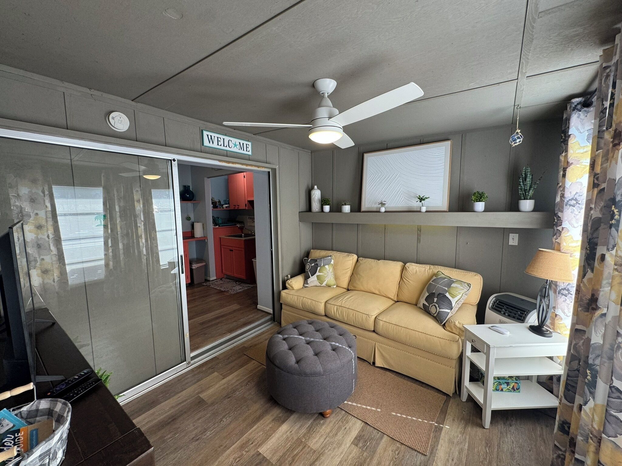 3's Company-"villa Jack"-1 Block From Gulf Of Mexico, 300 Feet To The Gulf - Manasota Key, FL