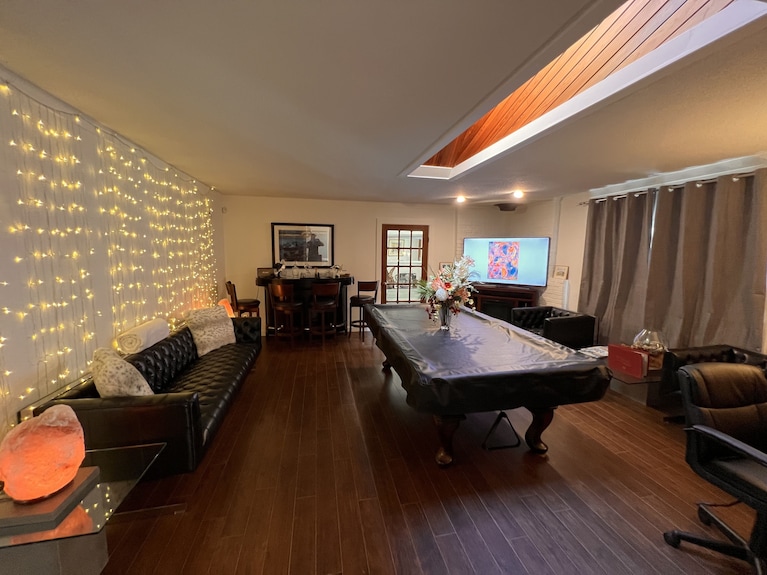 Clean Modern Farmhouse In Wine & Golf Country - Salt Spring Island