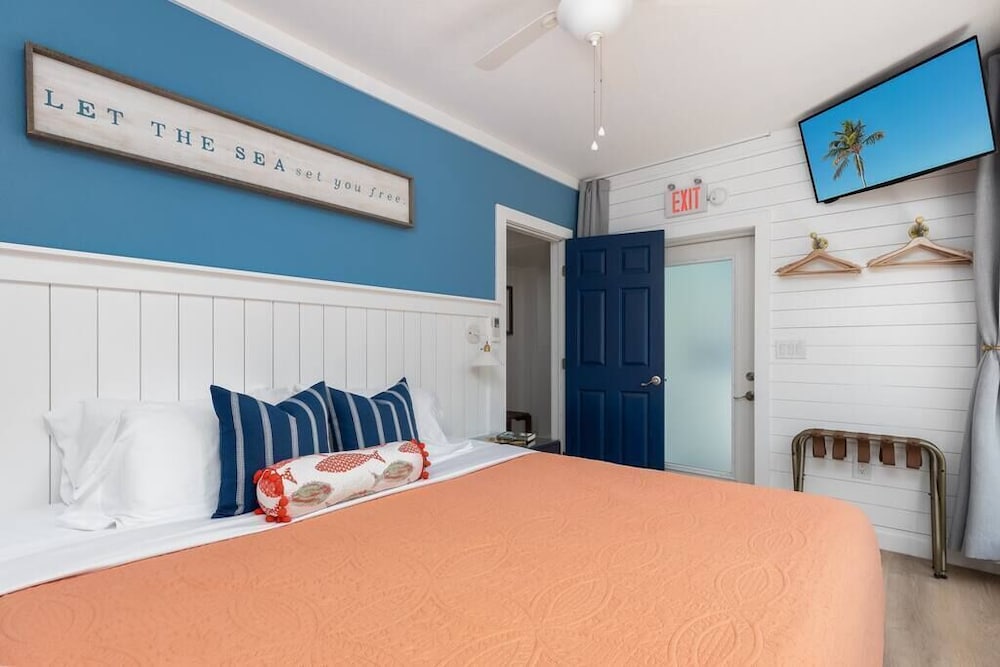 Hidden Gem Islamorada | 2nd Floor - Islamorada, FL
