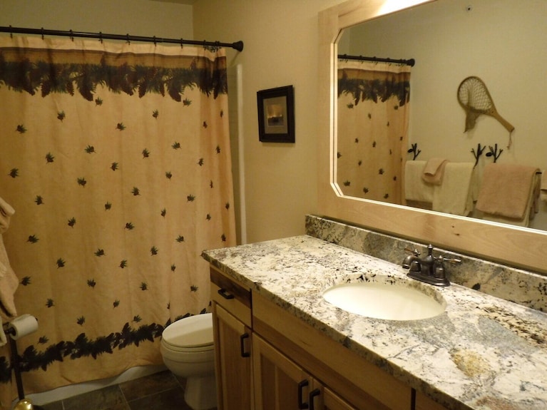 Nicely Furnished Condo With Valley Views - Whitefish, MT