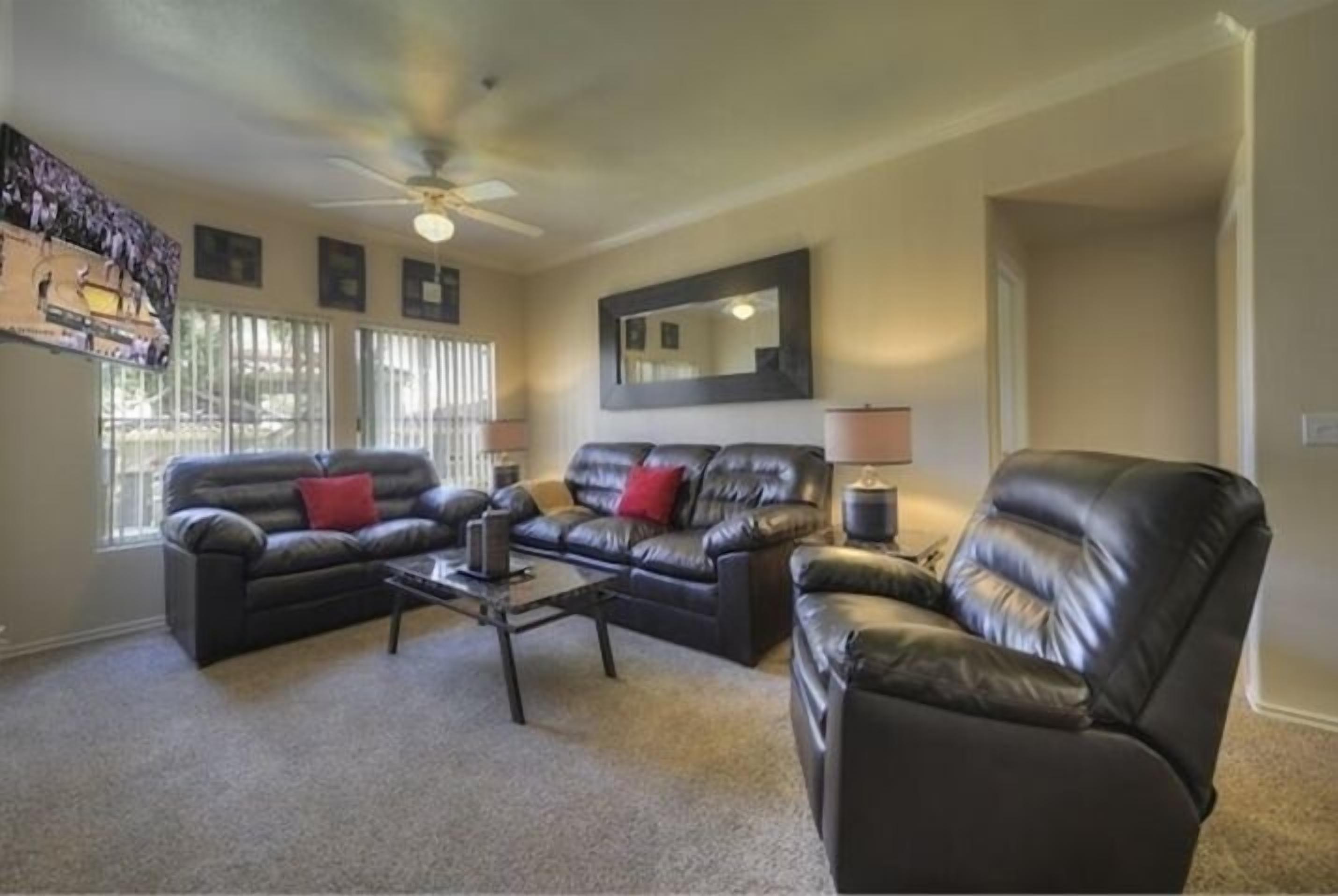 7 Bedroom / 6 Bath Condos At Tpc Scottsdale - Scottsdale, AZ
