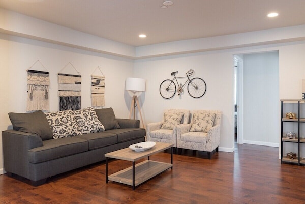 2402 - Stylish Urban 4b3b Close To Zoo, Coliseum, Fwy & Bart - RingCentral Coliseum - Oakland