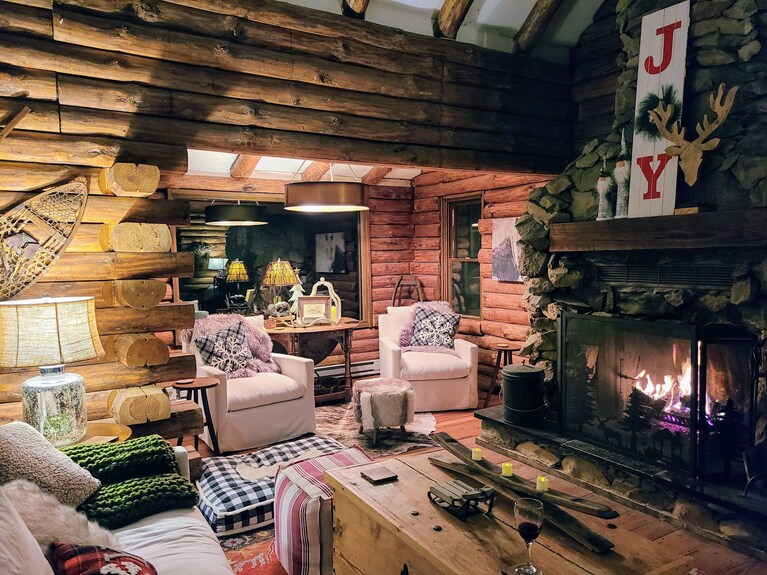 \Nyour Mountain Cabin Getaway Awaits! - Virginia