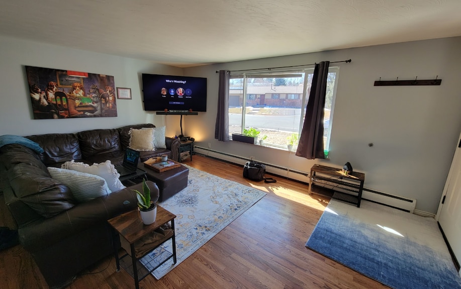 Hillside Manor! Home Theater, 10 Beds, Games, Darts, Fire Pit Littleton! - Littleton, CO