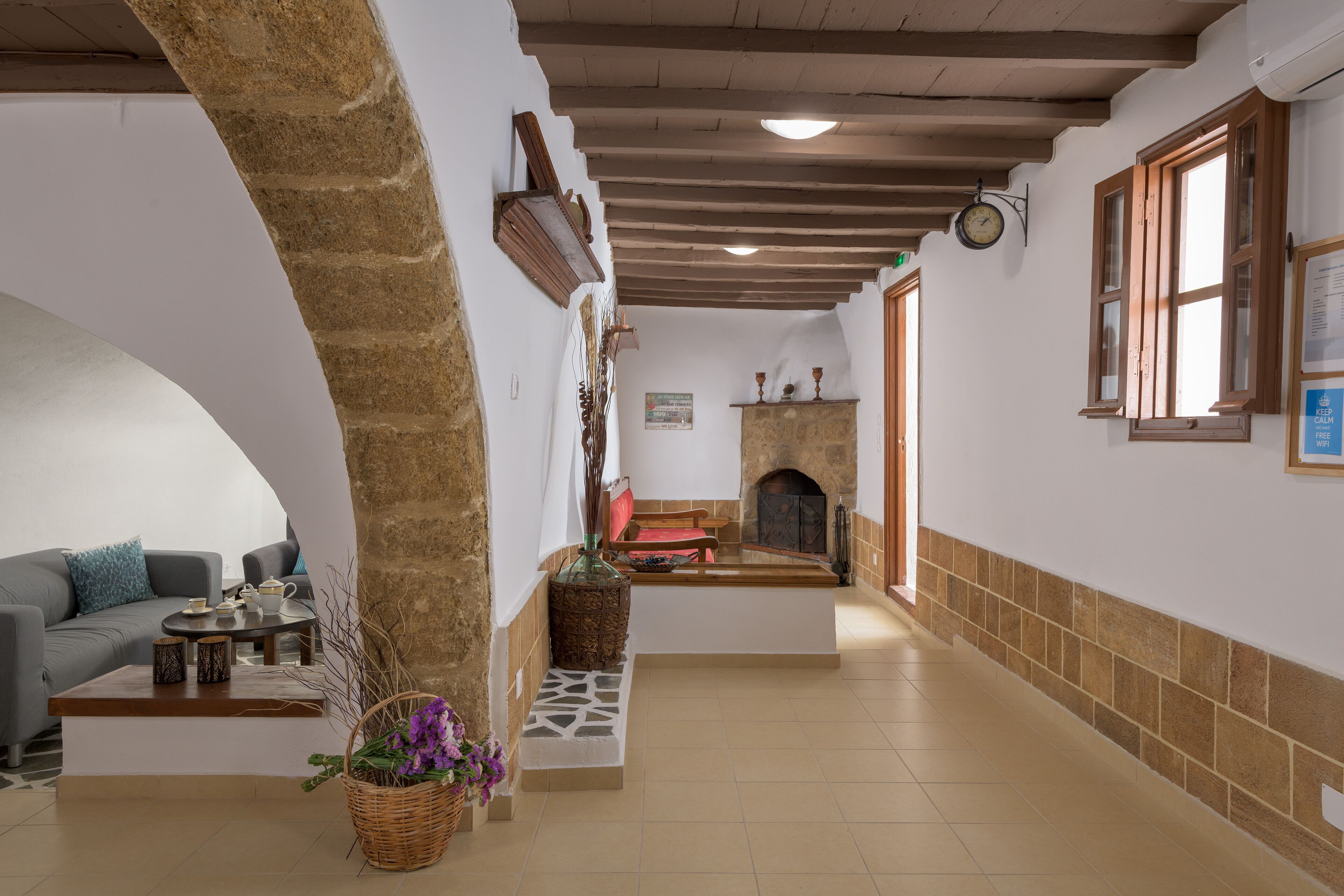 Traditional Rustic Guest House Located Inside The Medieval City Of Rodos. - Rodos
