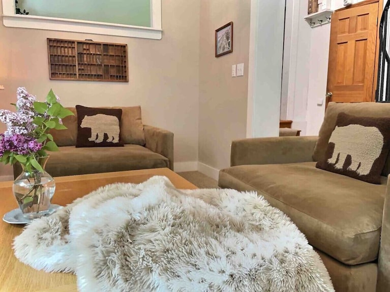 Countrybear- Ac, Pool, Hot Tub, Fire Pit, Grill - Vermont