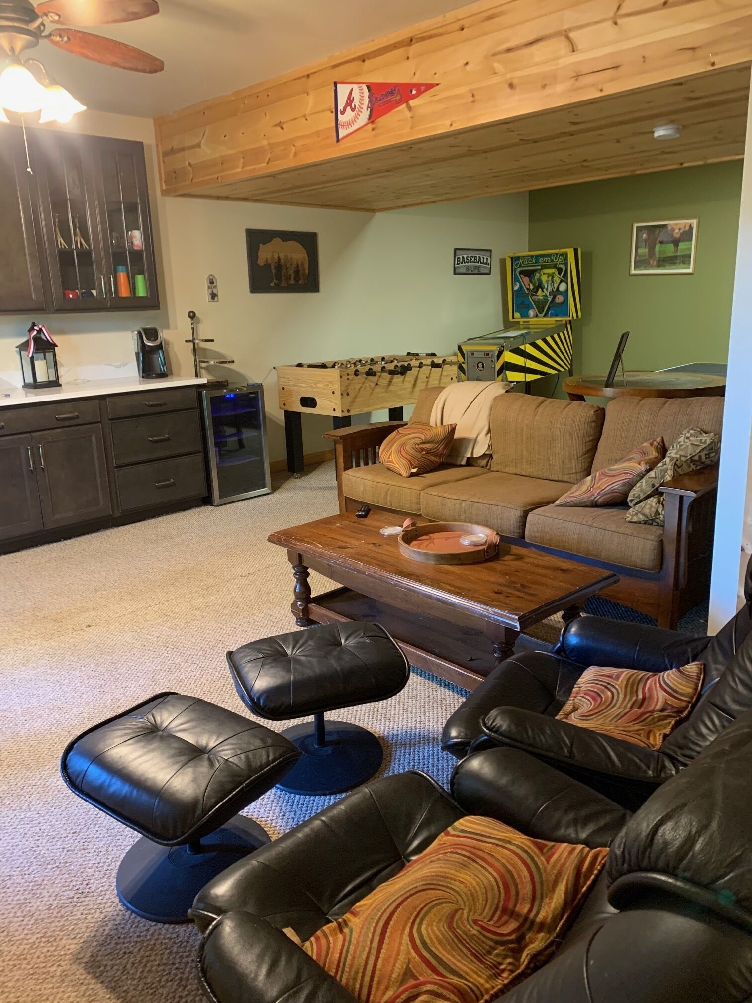 L&d Mountain Retreat Cabin Far From The Hustles And Bustles Of The City - Young Harris, GA