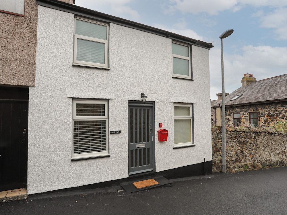 Clydfan - Caernarfon