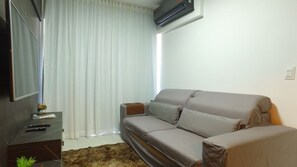 Apartamento | Área de estar | Smart TV