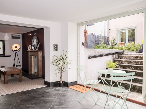 Mary Ann Apartment - Loch Ness