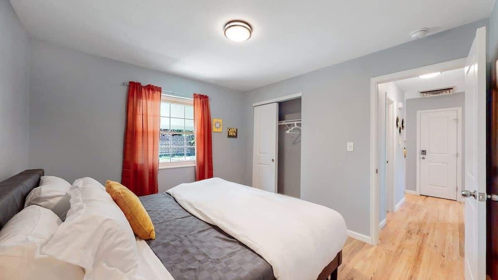 Denver 2 King Beds Upper Unit! - Broomfield