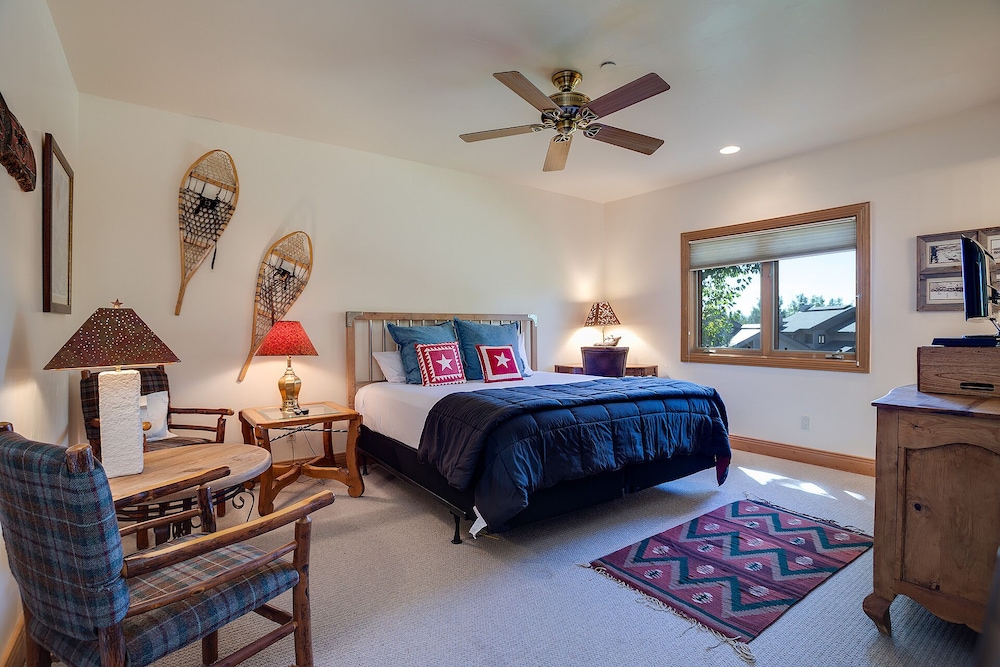 X2685 | A/c Units | Valley And Mtn Views | Nice Furnishings | Hot Tub | Pool - Steamboat Springs