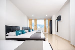 Quarto família | Roupas de cama antialérgicas, Wi-Fi de cortesia, roupa de cama