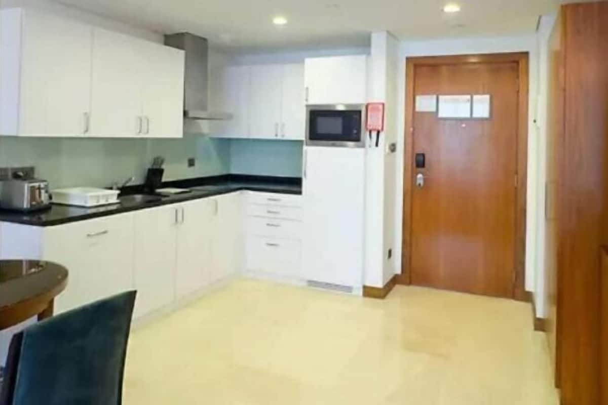 Cozinha privada | Um frigorífico/congelador grande, um micro-ondas