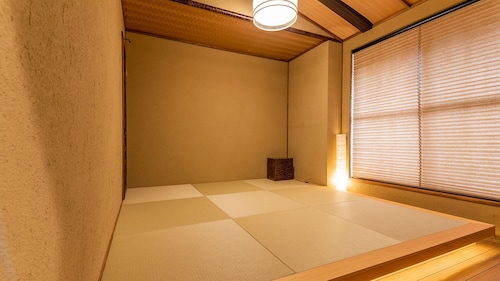 Karin Ichijo | Staying Without Meals  Room Charg / Kyoto Kyōto - Kyoto