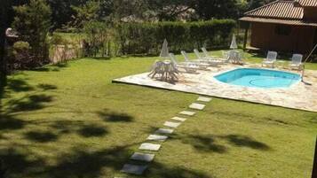 Piscina externa