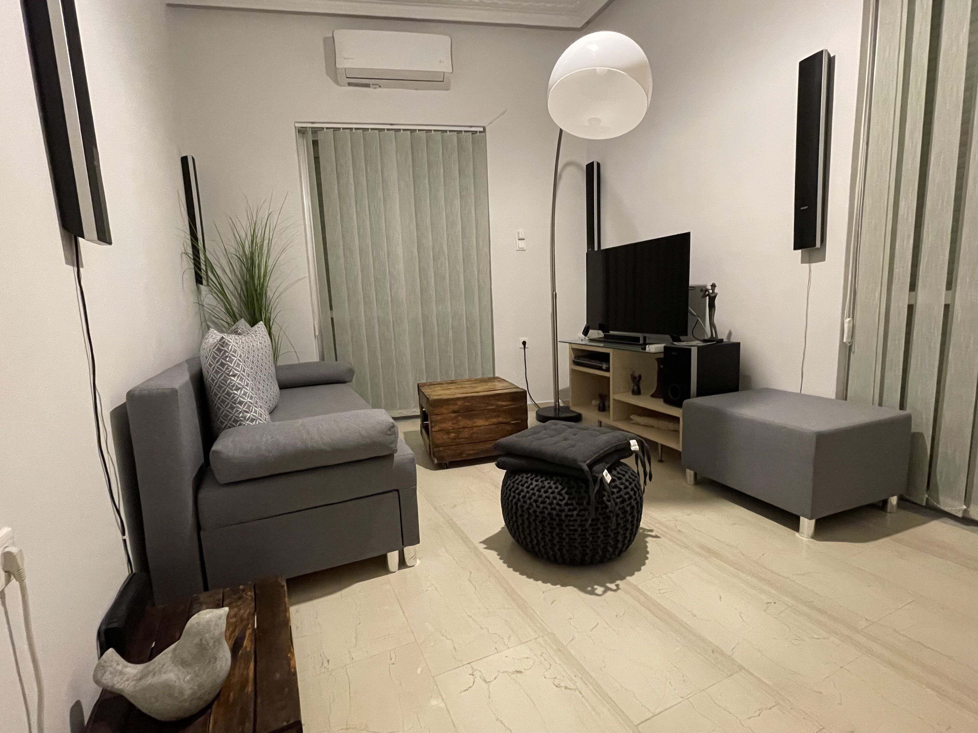Apartamento Cidade | Sala de estar | Televisor, Netflix, leitor de DVD, filmes em estreia 