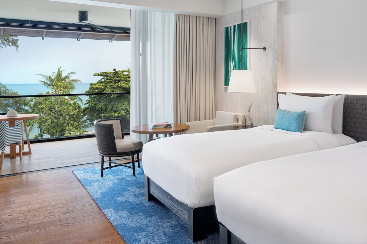 Quarto, 2 camas individuais, vista para o mar (Essential) | Roupa de alta qualidade, edredões de penas 