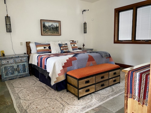 Rustic Luxury Cabin Jackson Hole, 1000+sqft 2 Acre - Jackson Hole, WY