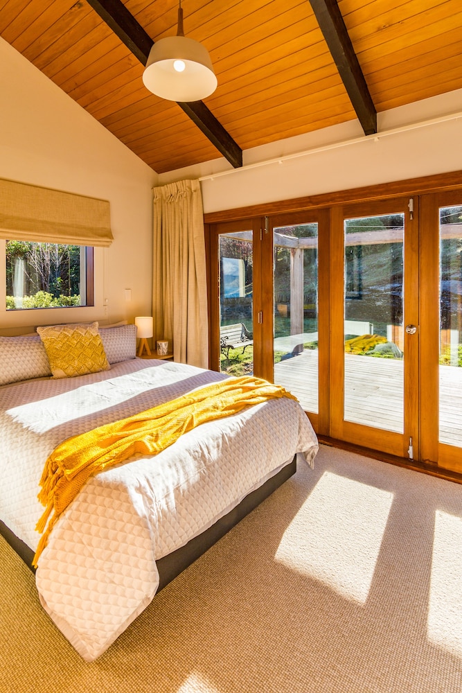 Hill Haven - Walk To Town! - Queenstown
