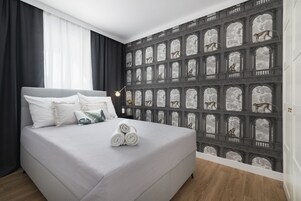 Apartamento Design | 1 quarto, secretária, secretária adequada para computadores portáteis 