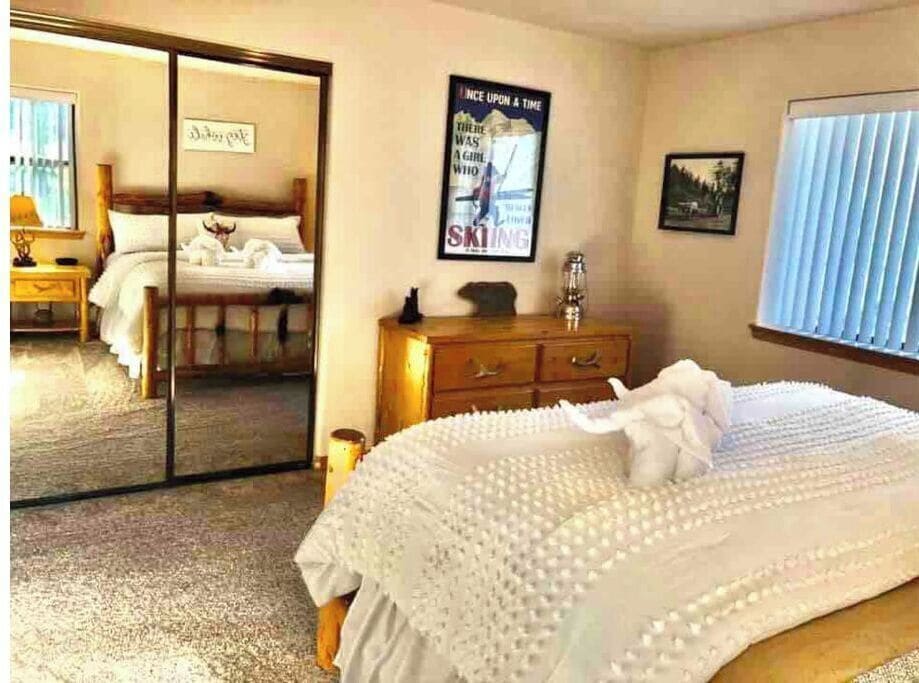Bearlucklodge! Amazing Cabin-hot Tub, Views, Game Room/arcade, Location, Peloton - Ruidoso, NM