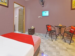 Quarto, 1 quarto | 1 quarto, frigobar, escrivaninha, Wi-Fi de cortesia