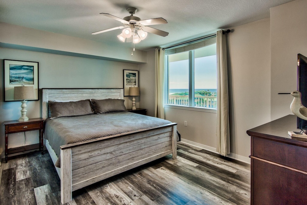 Pelican 606 - Must See Views Over The Bayside!! Great Condo For Families Of 4-6!! - Okaloosa Island, FL