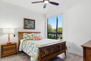 Villa, várias camas, varanda, vista para o campo de golfe (Shores at Waikoloa Beach Resort 236) | 2 quartos, com decoração personalizada, com mobília individualizada 