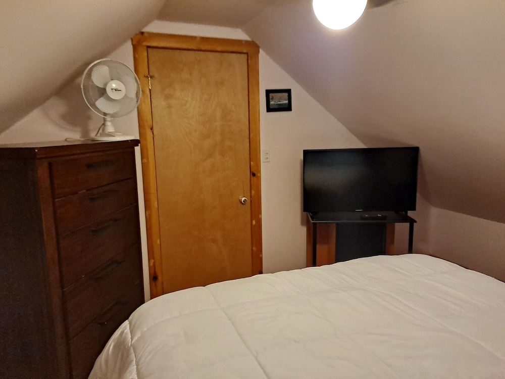 3 Bedroom Log Cabin On 11 Acres 3 Minutes From Pipestem Resort State Park - ウェスト・バージニア州