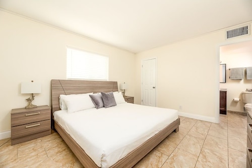 Marilyn's Elegant Apartment, 5 Min Away From The Beach✓✓✓ - Fort Lauderdale