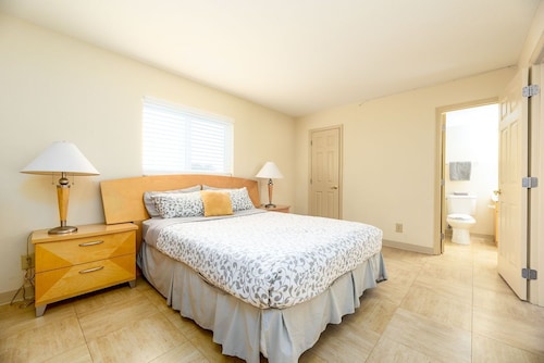 ★★★★★Art Deco Apartment Near The Beach, And Top Chef Restaurants★★★★★ - Fort Lauderdale