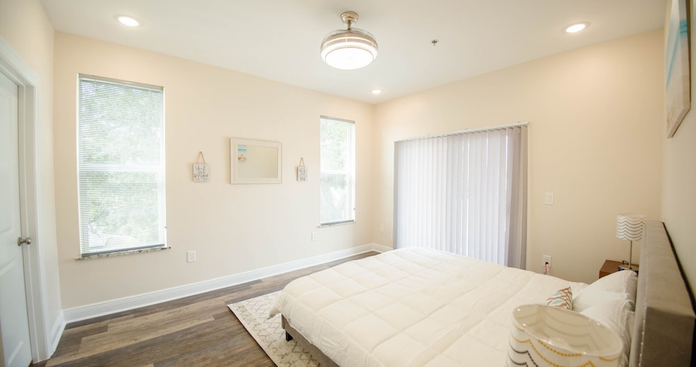 🔥Walk 2 Beach❤️ | Sleeps 4 W/ W+d - Biloxi, MS