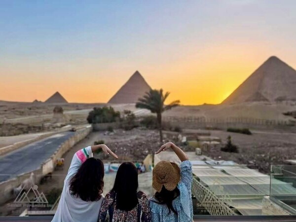 Seven Pyramids Inn - Égypte