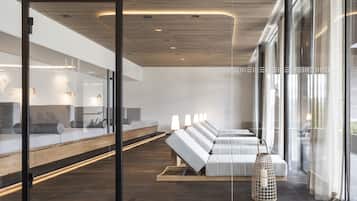 Sauna seca, banheira de hidromassagem, sauna a vapor, banho turco/hammam