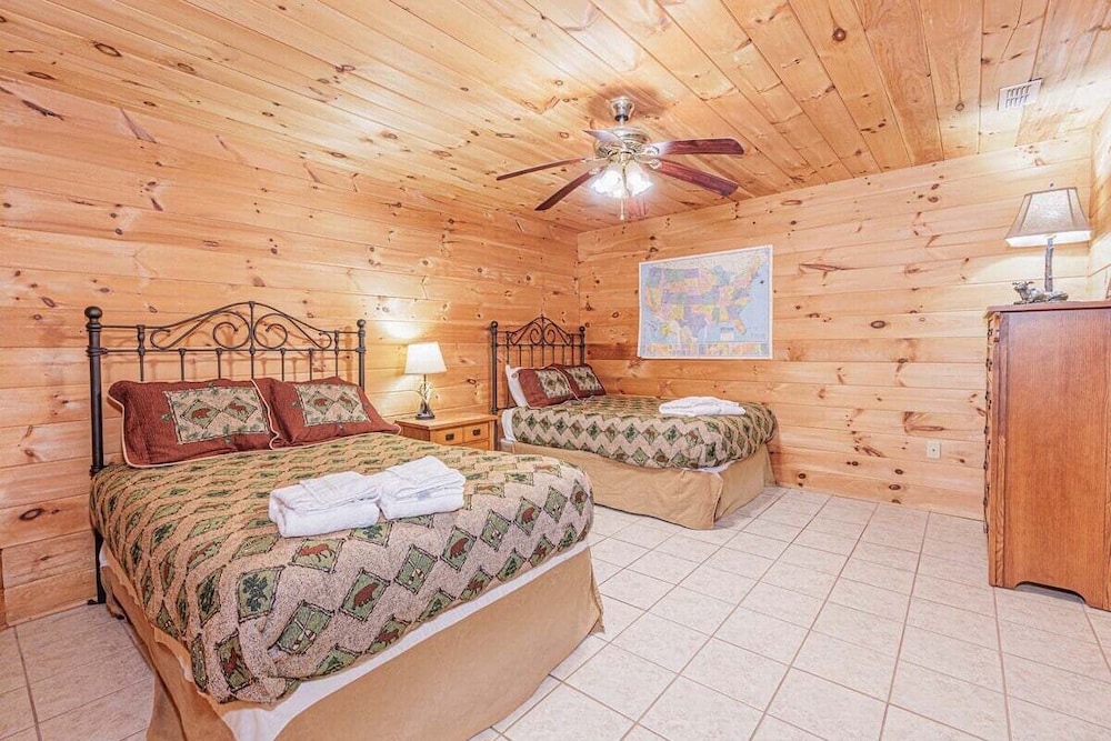 Cloud 10 Mountaintop Guesthouse - Sylva, NC