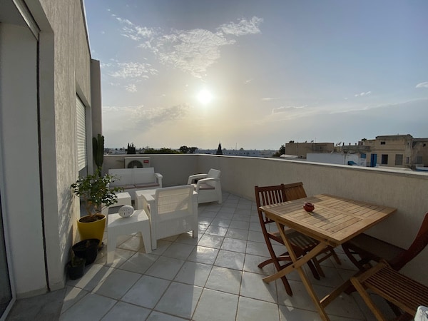 Penthouse In The Heart Of La Marsa - La Marsa