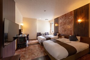 Quarto Twin, não fumadores | Secretária, Wi-fi grátis, roupa de cama fornecida 