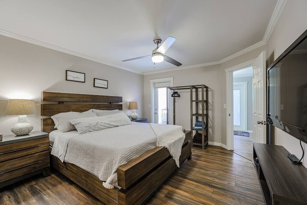 Scottsdale Ground Floor Condo Heated Pool Nearby Golf ️ Dog Friendly - Phoenix, AZ