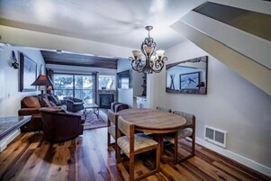 Apartamento em Condomínio Fechado, 2 quartos | Interior