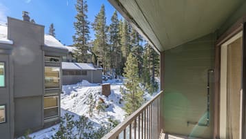 Apartamento em Condomínio Fechado, 2 quartos | Terrenos do alojamento