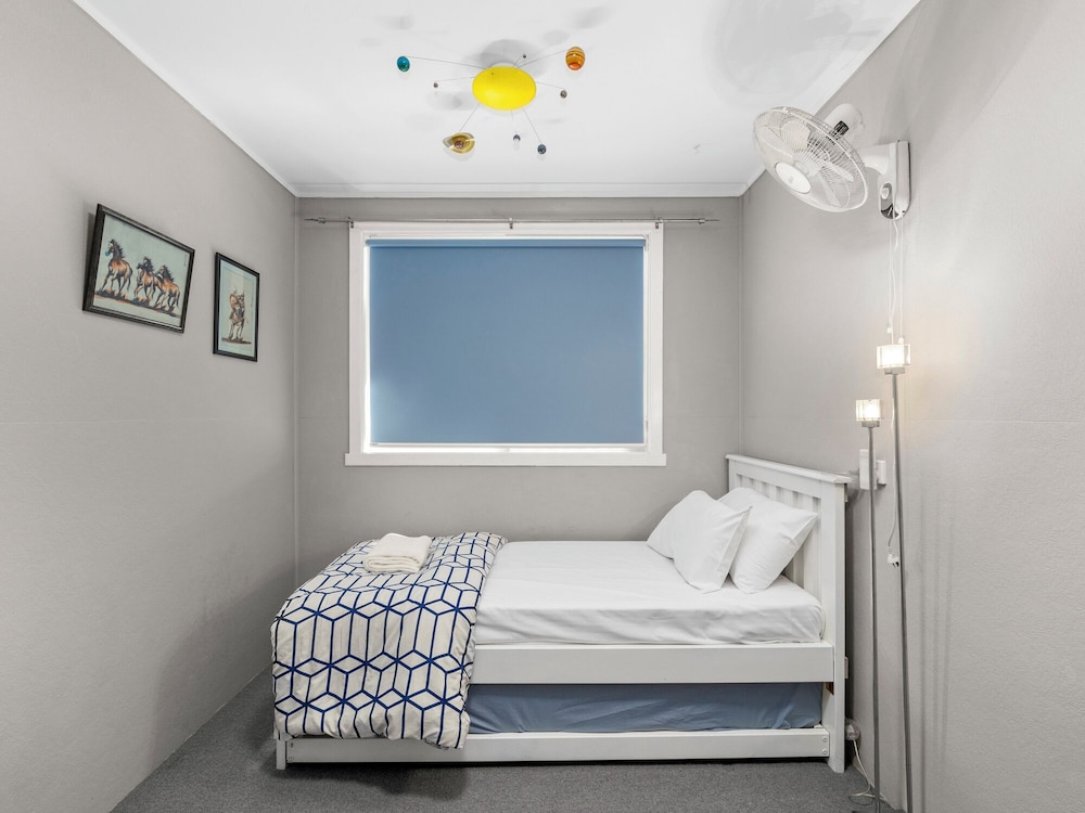 Marilyn’s At Park Beach – Family Fun, Beach Walks & Games Room - Coffs Harbour