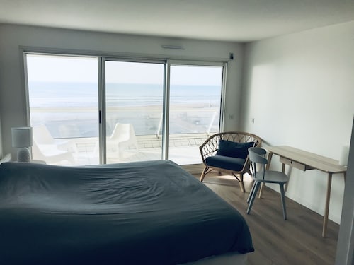 Sea View - 4 Room Apartment With Terrace - Camiers