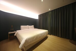 Cobertura superluxo (Hinoki Bath,Styler) | Cortinas blackout, ferros/tábuas de passar roupa, Wi-Fi de cortesia