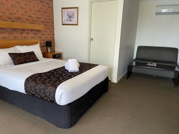 Queen Room - Wangaratta