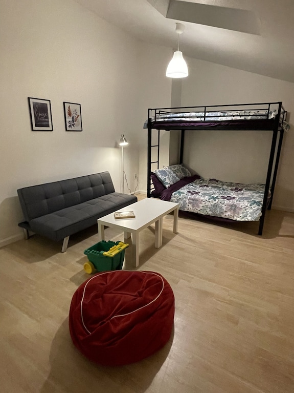 Loft 1700b Two Blocks To Bart And Amtrak - Marin County, CA