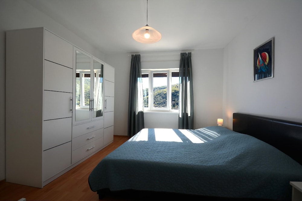 Holiday Apartment Rabac For 1 - 8 Persons With 3 Bedrooms - Holiday Apartment - Rabac