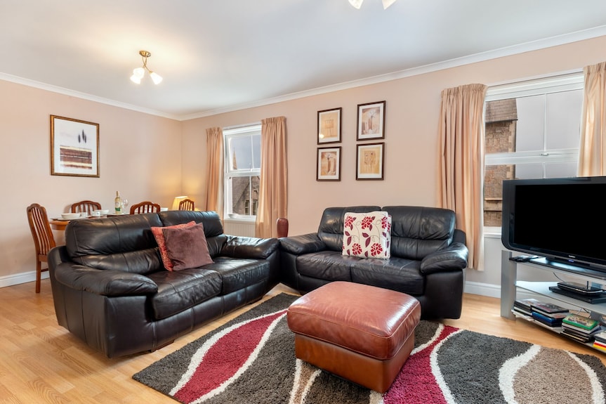 Arcadia House - Close To Beaches, Harbour And Town - Pembrokeshire