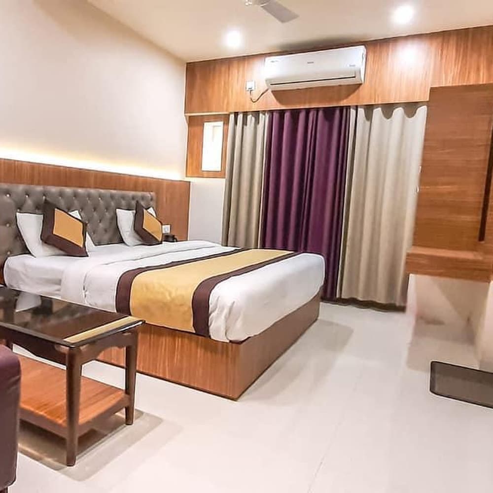 Hotel Geeta Bilaspur - Bilaspur