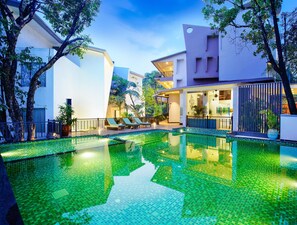 Piscina externa